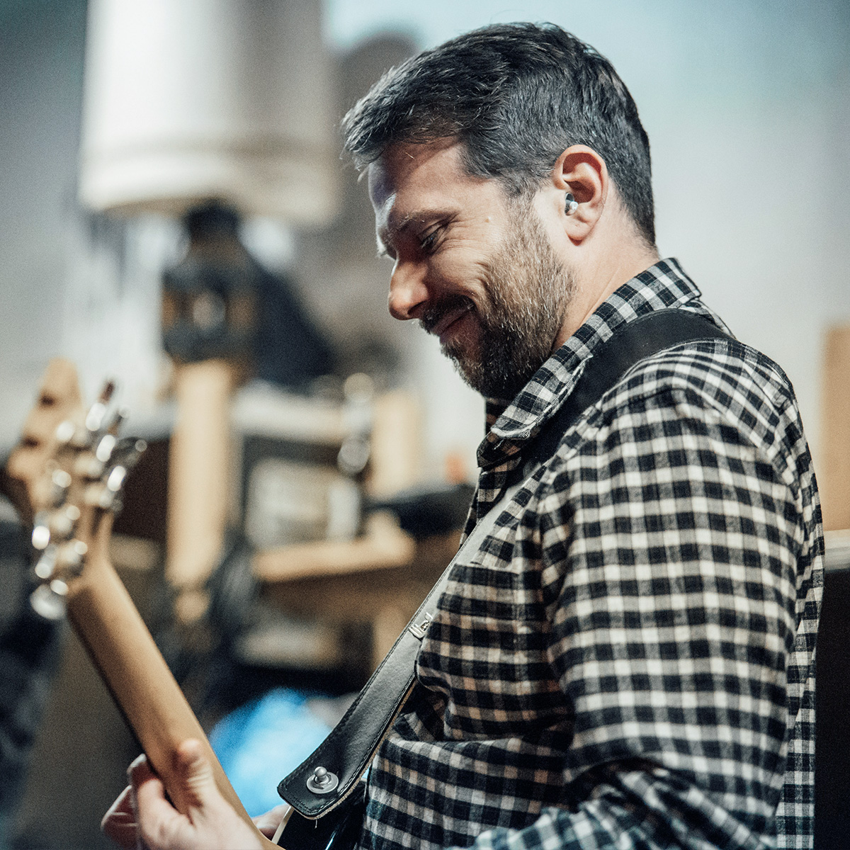 Band Info – Amber View